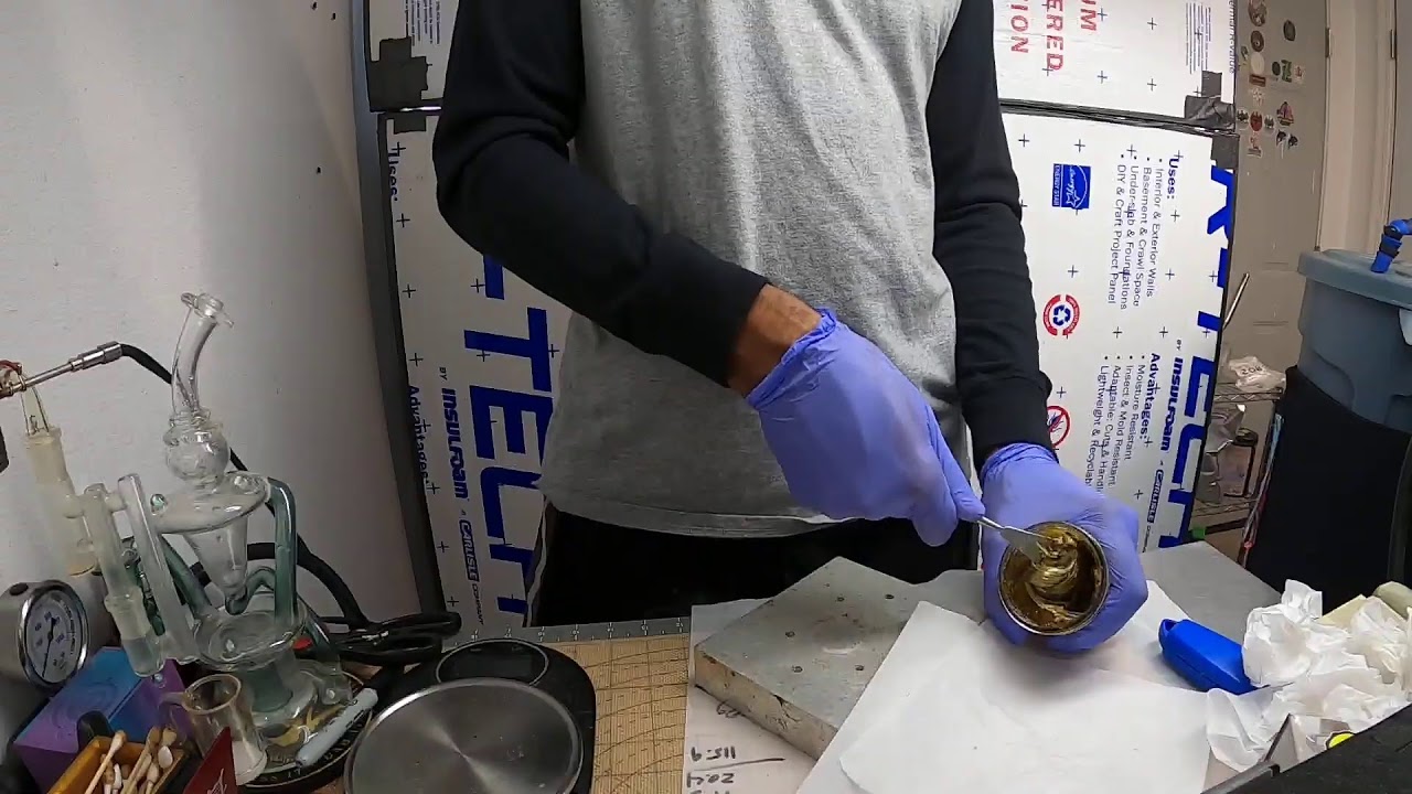 Master Kush Hash Rosin Press - YouTube