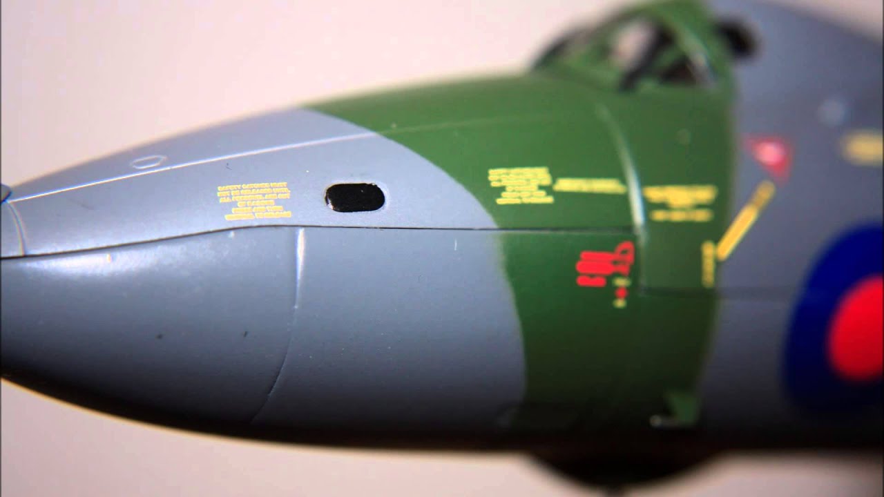 Corgi 1/72 scale vulcan and more - YouTube