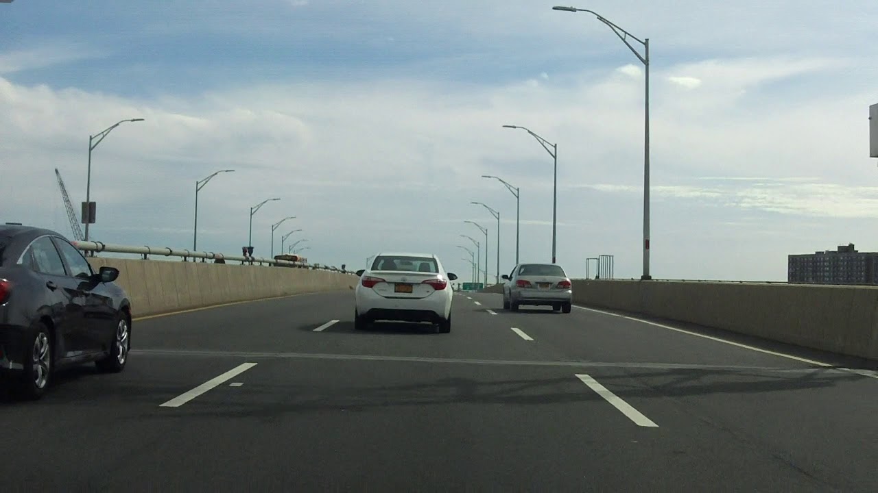 Cross Bay Veterans Memorial Bridge southbound - YouTube