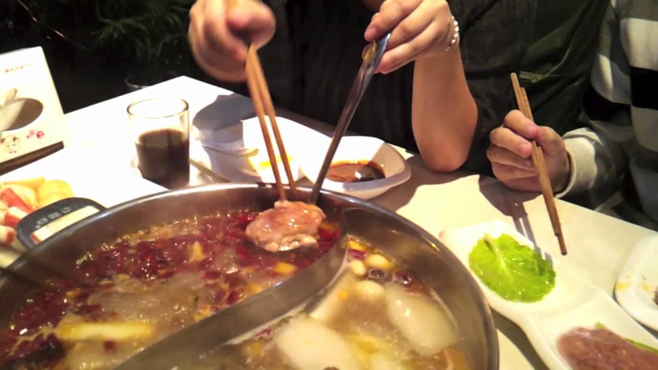 Eating Pig Brain in Ningbo, China - YouTube