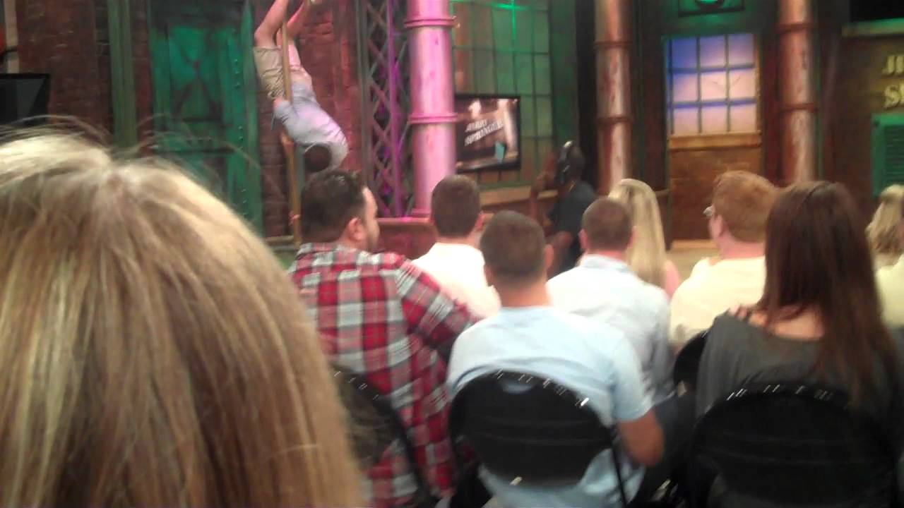 jerry springer wild pole dancingg!!! - YouTube