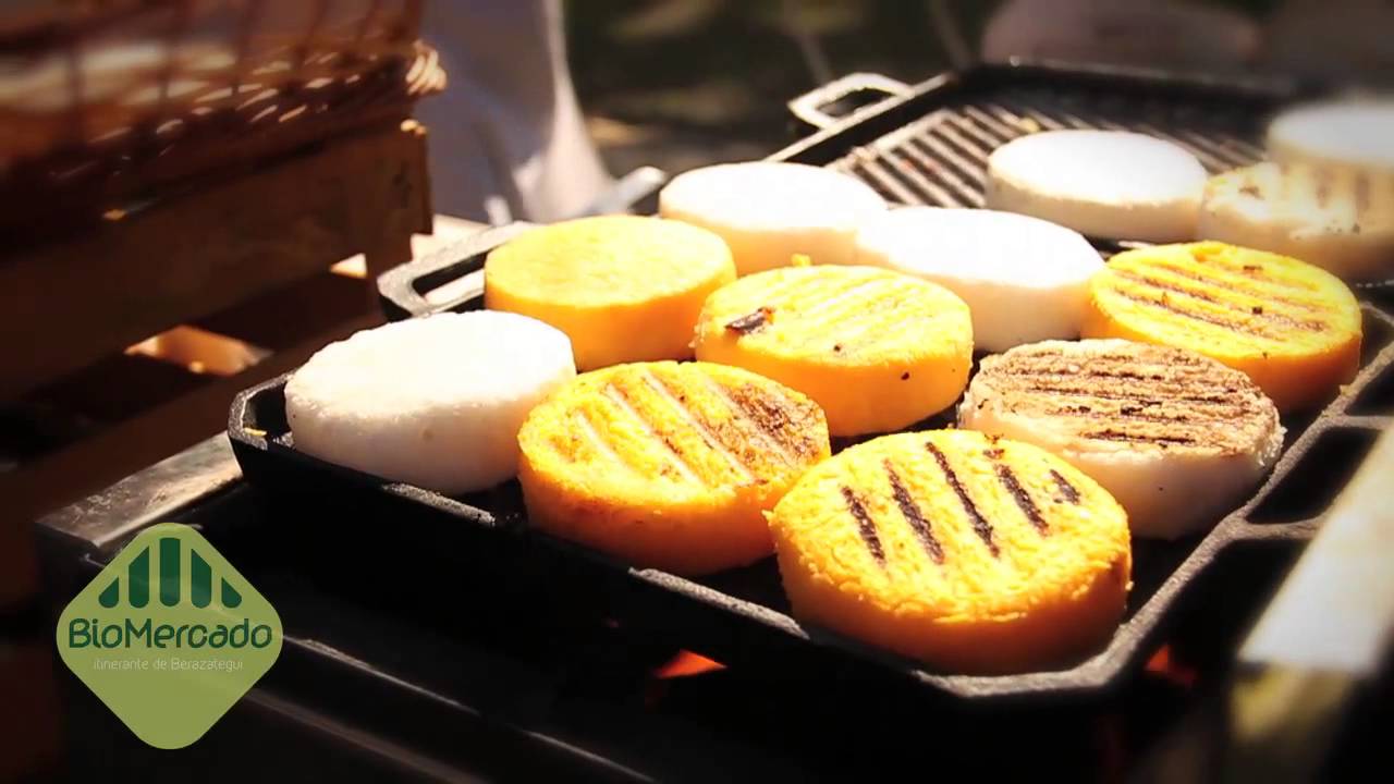 LAS MEJORES AREPAS OTRA VEZ EN EL BIOMERCADO! - YouTube