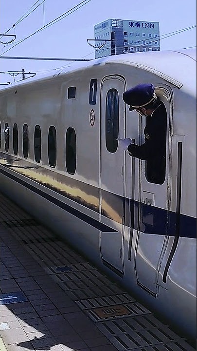 230409_031_S 新富士駅に到着する東海道新幹線N700系 G1編成(N700A) - YouTube