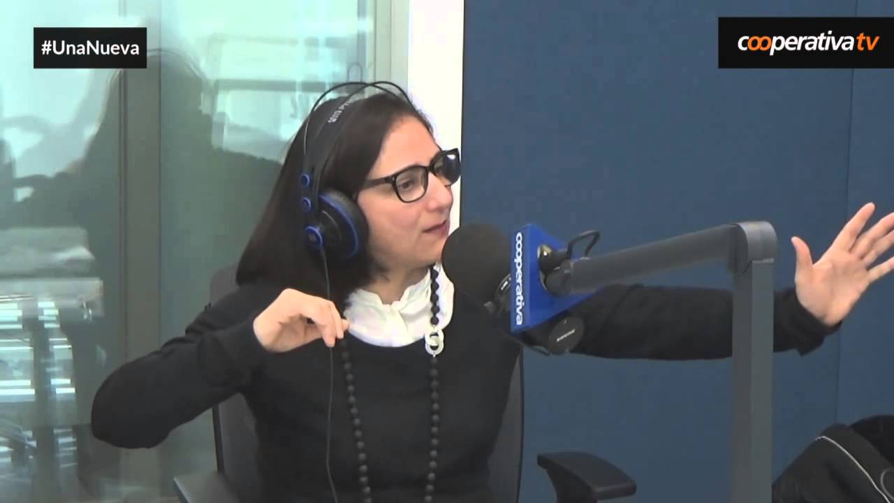 La actriz Ximena Rivas y su rol como Desideria en la obra "Radiotanda ...