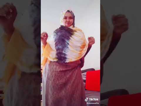 Somali girls are pretty 😍. SUBSCRIBE+LIKE+SHARE