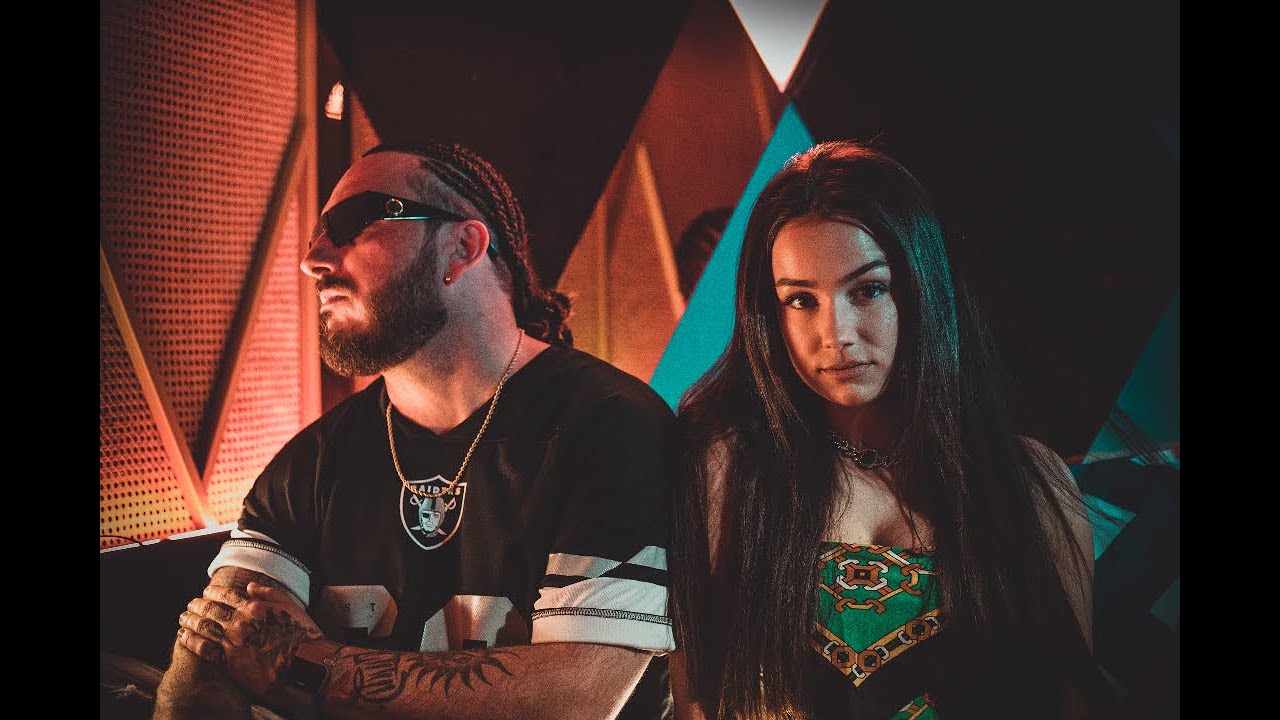 Mr Karty & Shainny - DEBILIDAD (videoclip) - YouTube