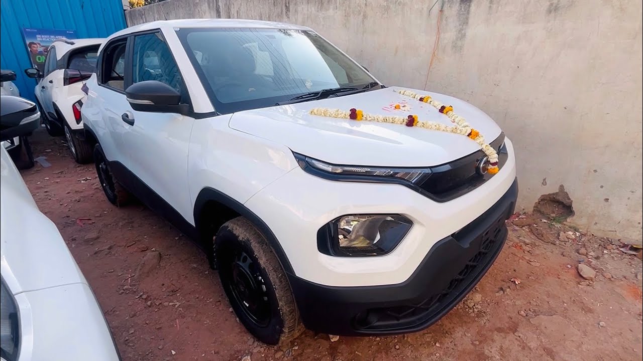 Tata Punch Pure Rhythm 2024 - ₹6.38 lakh | Real-life review | Punch ...