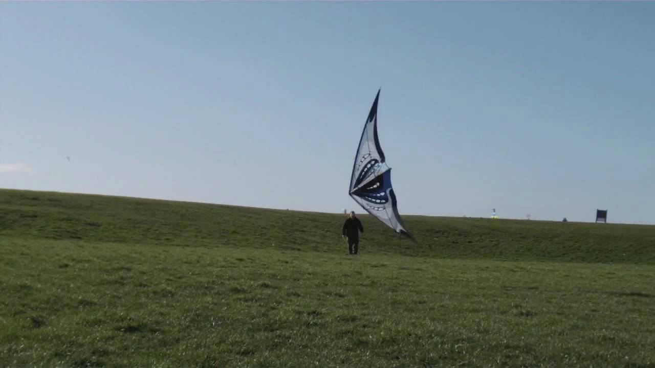 March Flying - YouTube