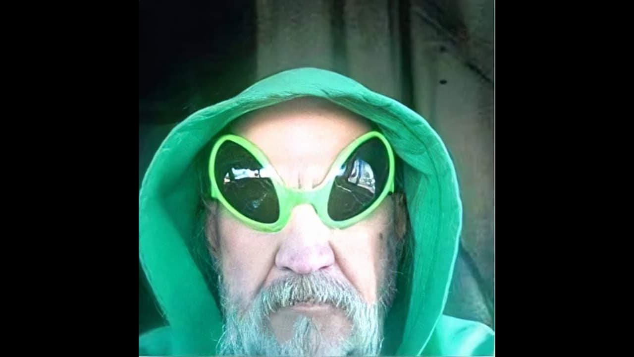 Dziad Ufolud 10: Remastered - YouTube