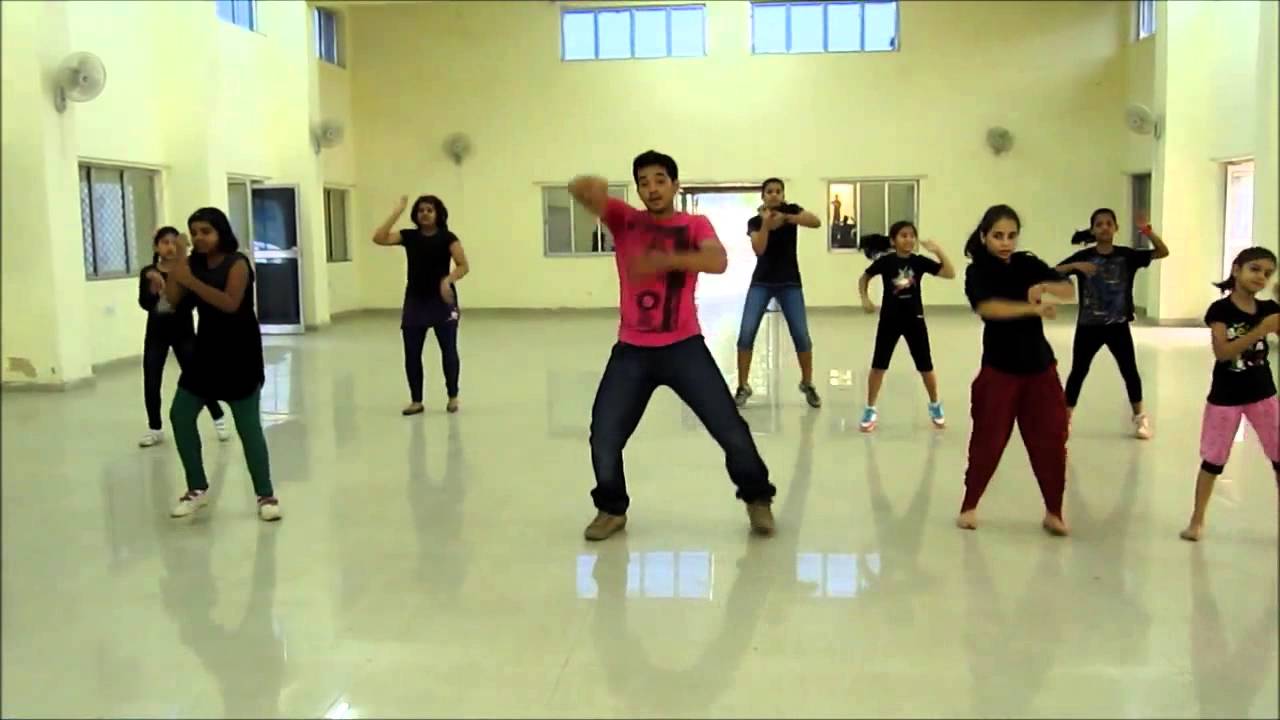HR's Dance School {Dhating Nach} Freestyle dance !!!! - YouTube