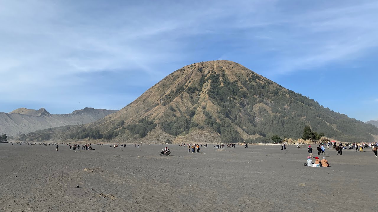 Jalan - jalan ke Bromo - YouTube