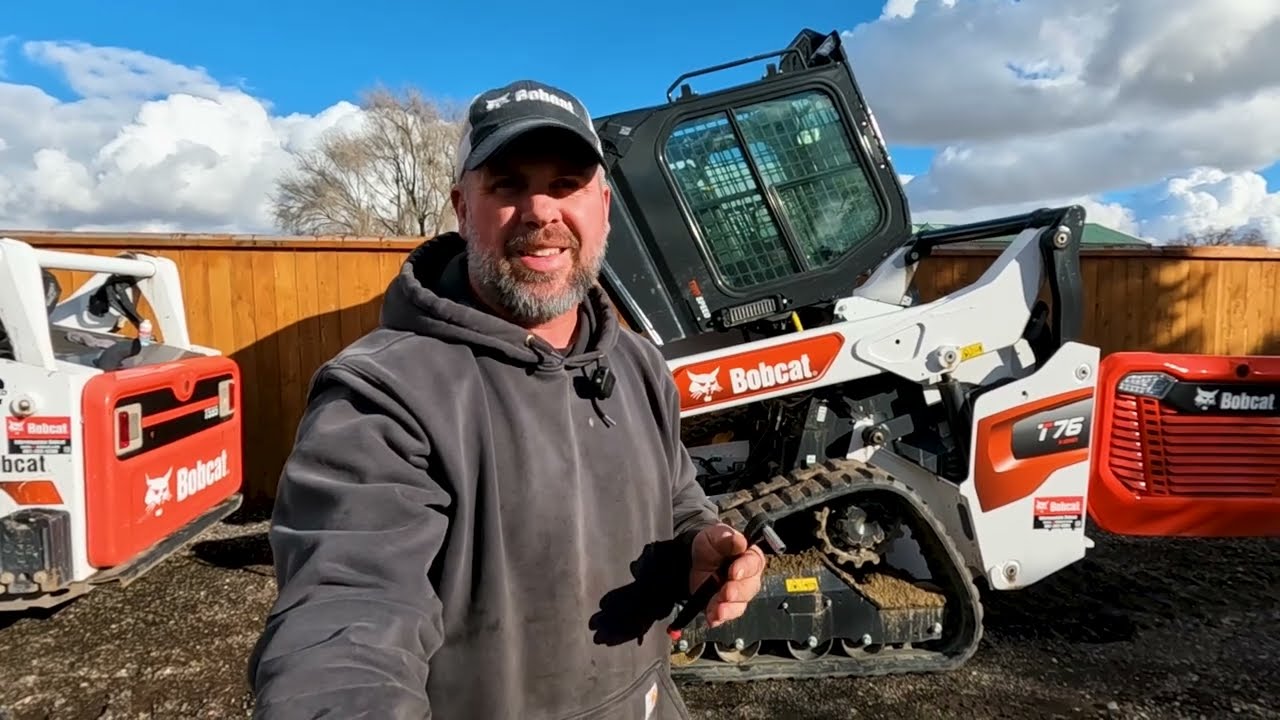 Bobcat T76 R-Series DEAD In The Water - Literally - YouTube