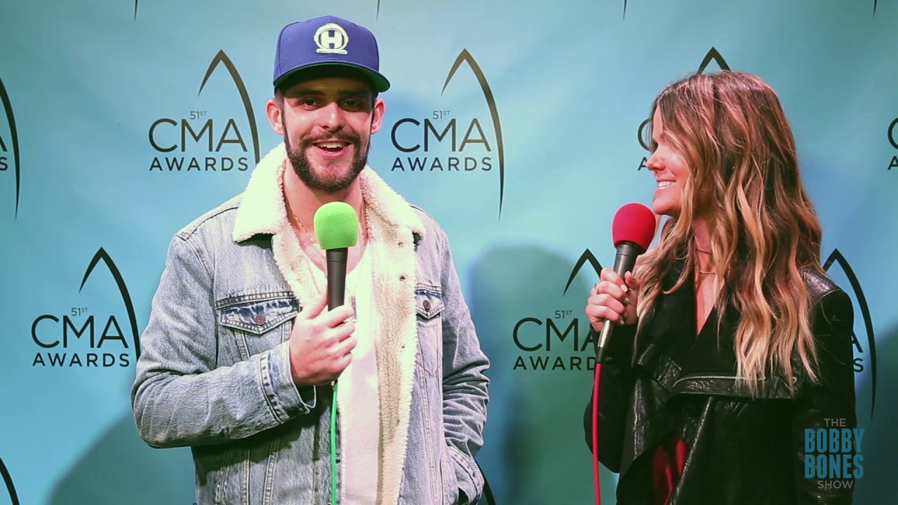 Thomas Rhett At The 51st CMA Awards - YouTube