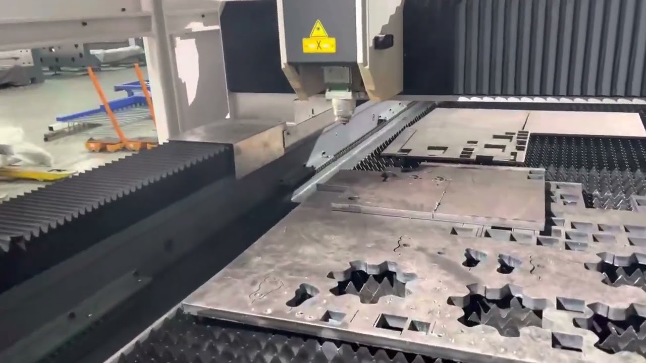 JQ laser 6KW 25mm carbon steel cutting - YouTube