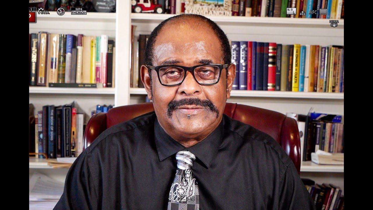 God Will Do A New Thing - Pastor Robinson - YouTube