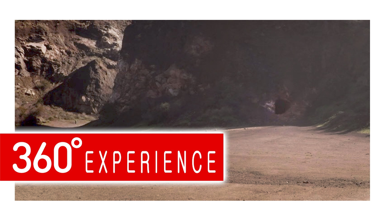 Holy Batcave, Batman! [4k VR / 360 Video] - YouTube