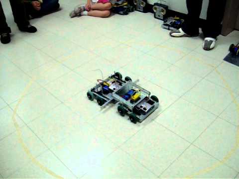 RC Sumobot #13 - YouTube
