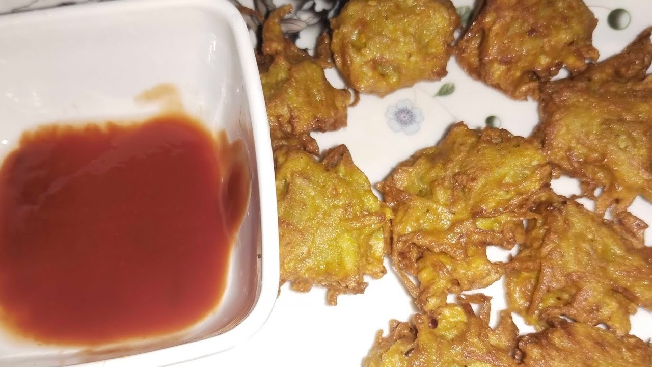 crispy aloo pakoda recipe 🤤#aalu pakoda recipe#trending #viral #food ...