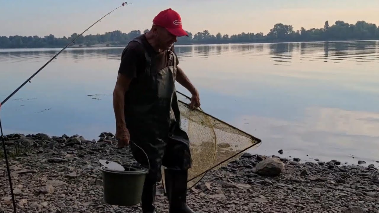 Fishing experience in Kiev, Ukraine 🇺🇦 - YouTube