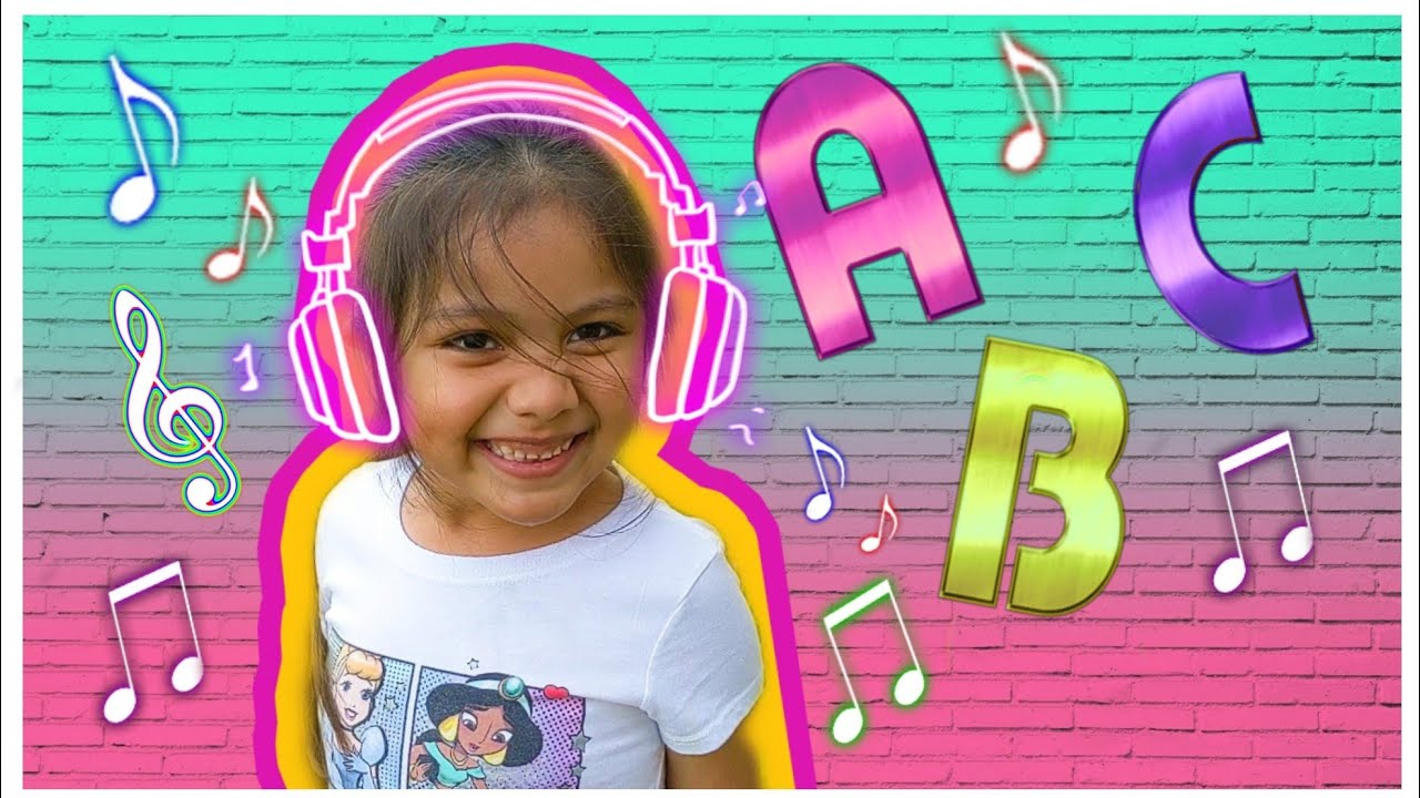 ABC Song | Alphabet Phonics & Pretend Play Learning w/ Cassie - YouTube