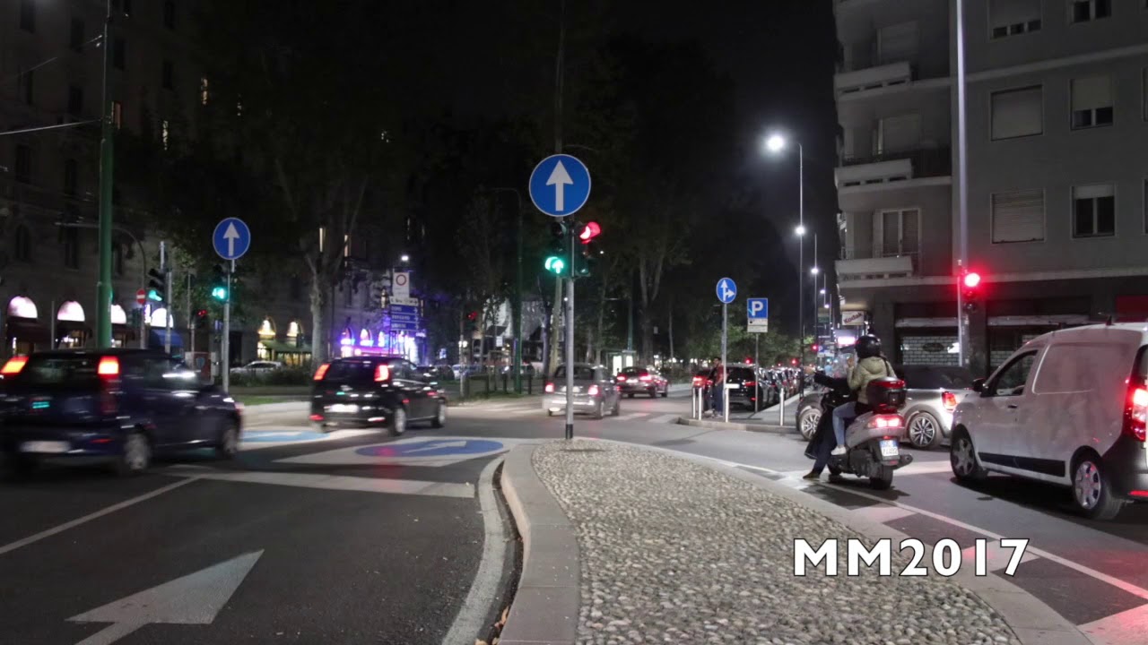 Milano Italy Traffic time lapse - YouTube