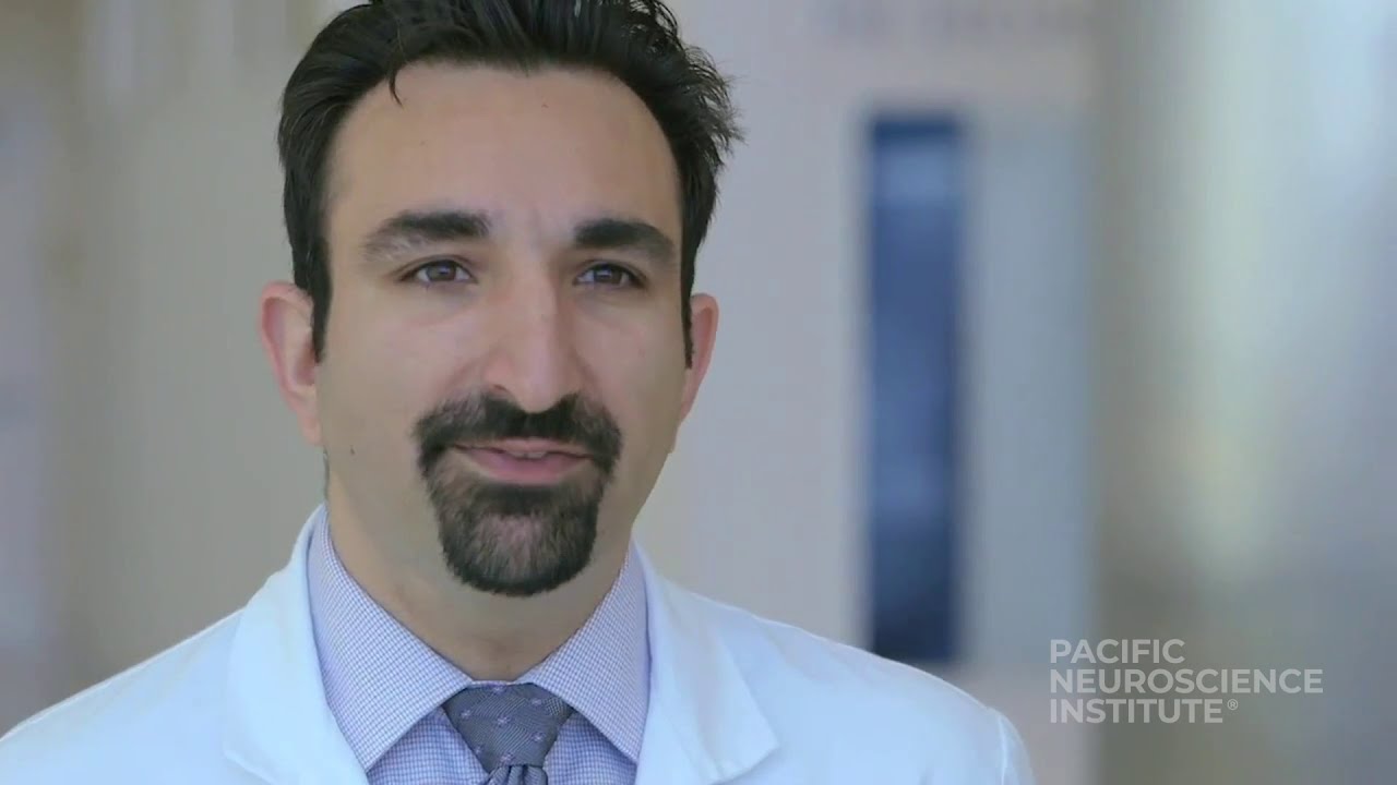 Minimally Invasive Keyhole Brain Tumor Surgery - YouTube