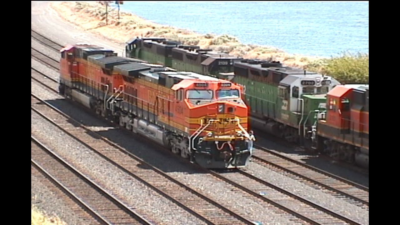 1250. BNSF 4504 and BNSF 4337 power move in Wishram YARD Washington on May 28 2000 - YouTube