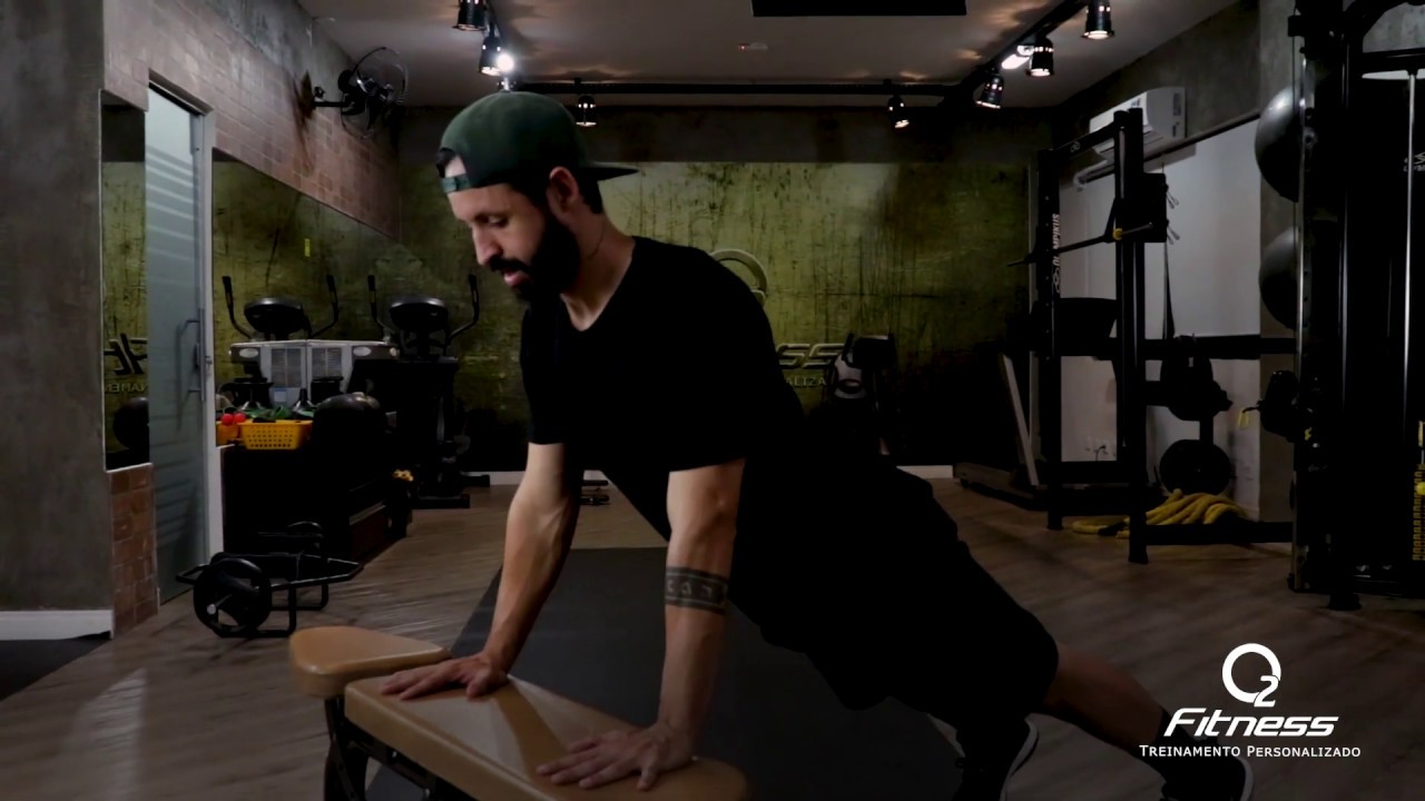 Flexão de Braço Inclinada - YouTube