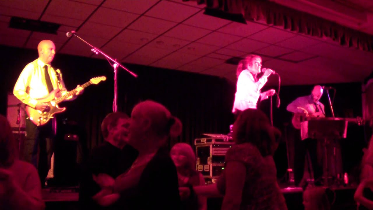 Claire Marshall Experience - I'm Alive - Rothwell WMC - 11/10/2014-1/1 ...