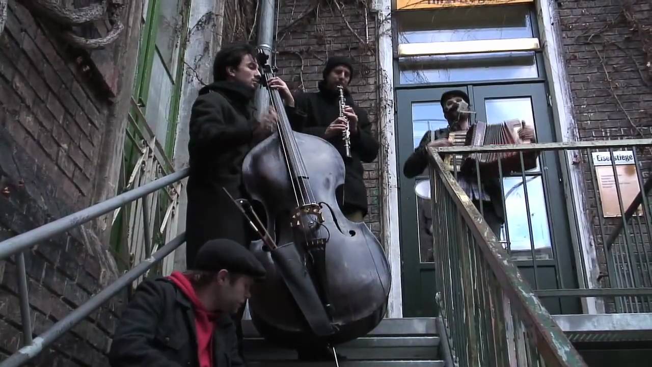 Daniel Kahn & The Painted Bird - Parasites - YouTube