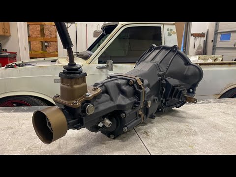 Rebuilding And Coating The Transmission For The Toyota Hilux! - YouTube