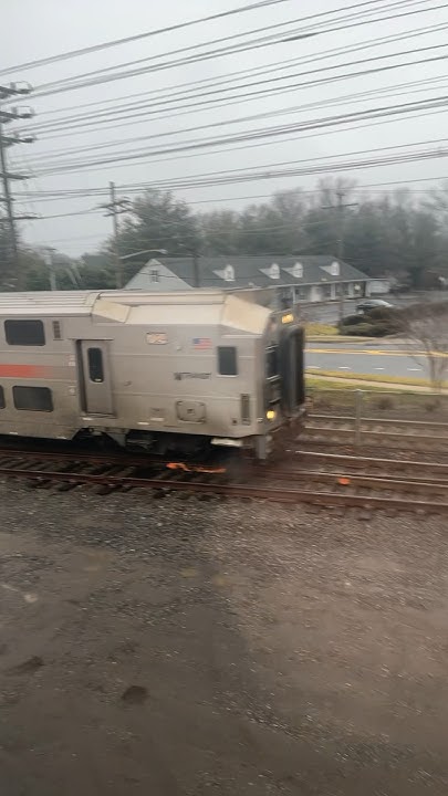NJ Transit Train 7024 through Little Silver - YouTube