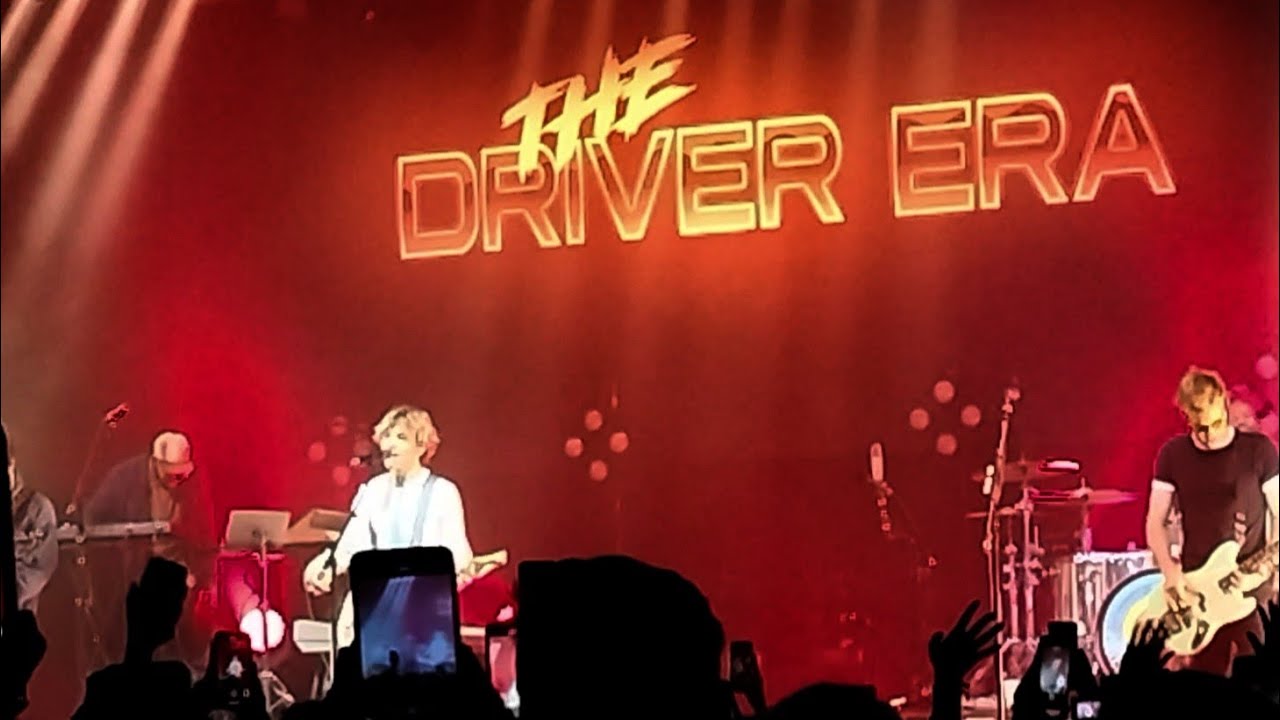 On My Own - Ross Lynch (The Driver Era Girlfriend Tour 26.10.2022 ...