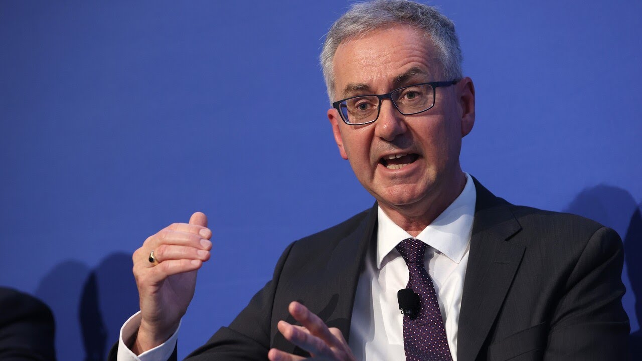 APRA's potential plan to phase out bank hybrids met with resistance ...