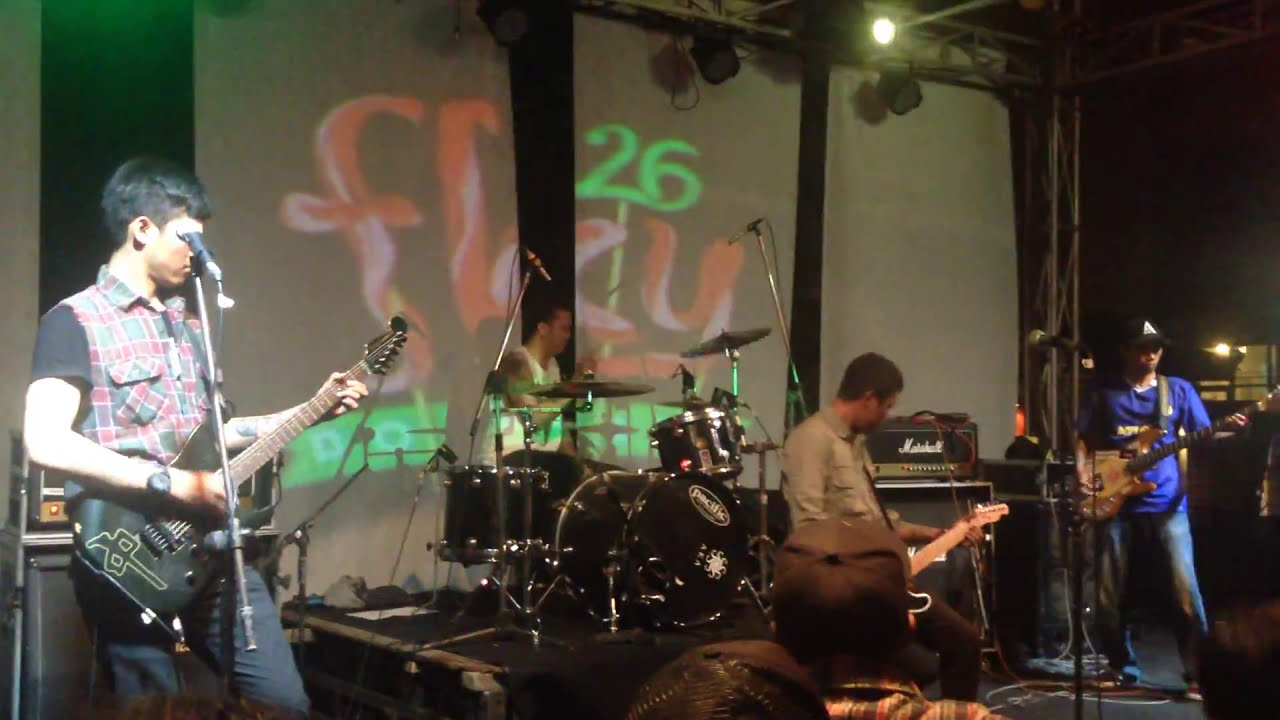 DOM 65 - Bois Action !!! - YouTube