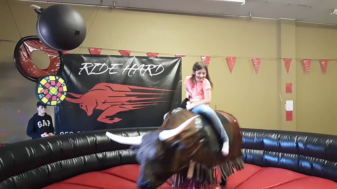 January 5 little girl rides hard on the Bull! - YouTube