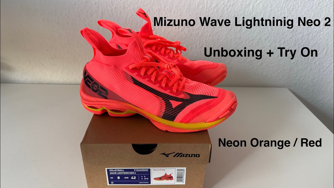 Mizuno Wave Lightning Neo 2 | Unboxing + Try On | 4k ...