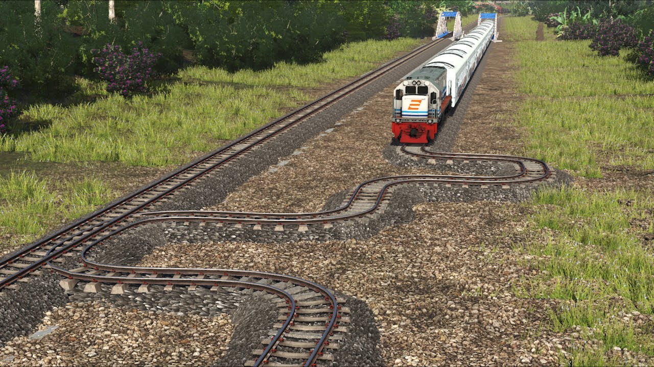 Kereta Api Lewat Rel Melengkung Dan Anjlok | The train passes through ...