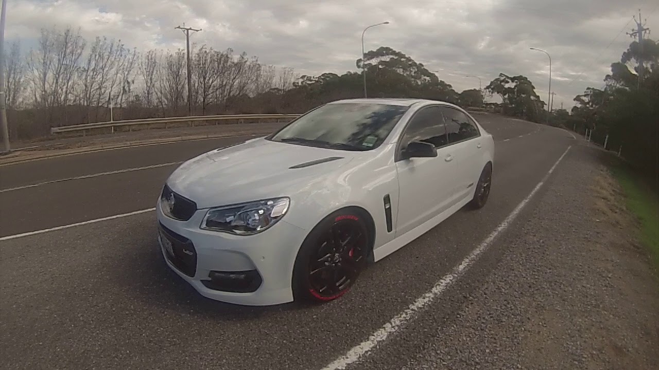 Holden VF Redline Tyre Letters - YouTube
