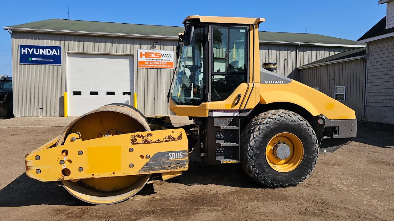 SD115 volvo roller compactor for sale. - YouTube