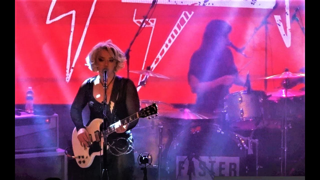 "Black Wind Howlin' the incredible Samantha Fish rocks the Vogue in ...