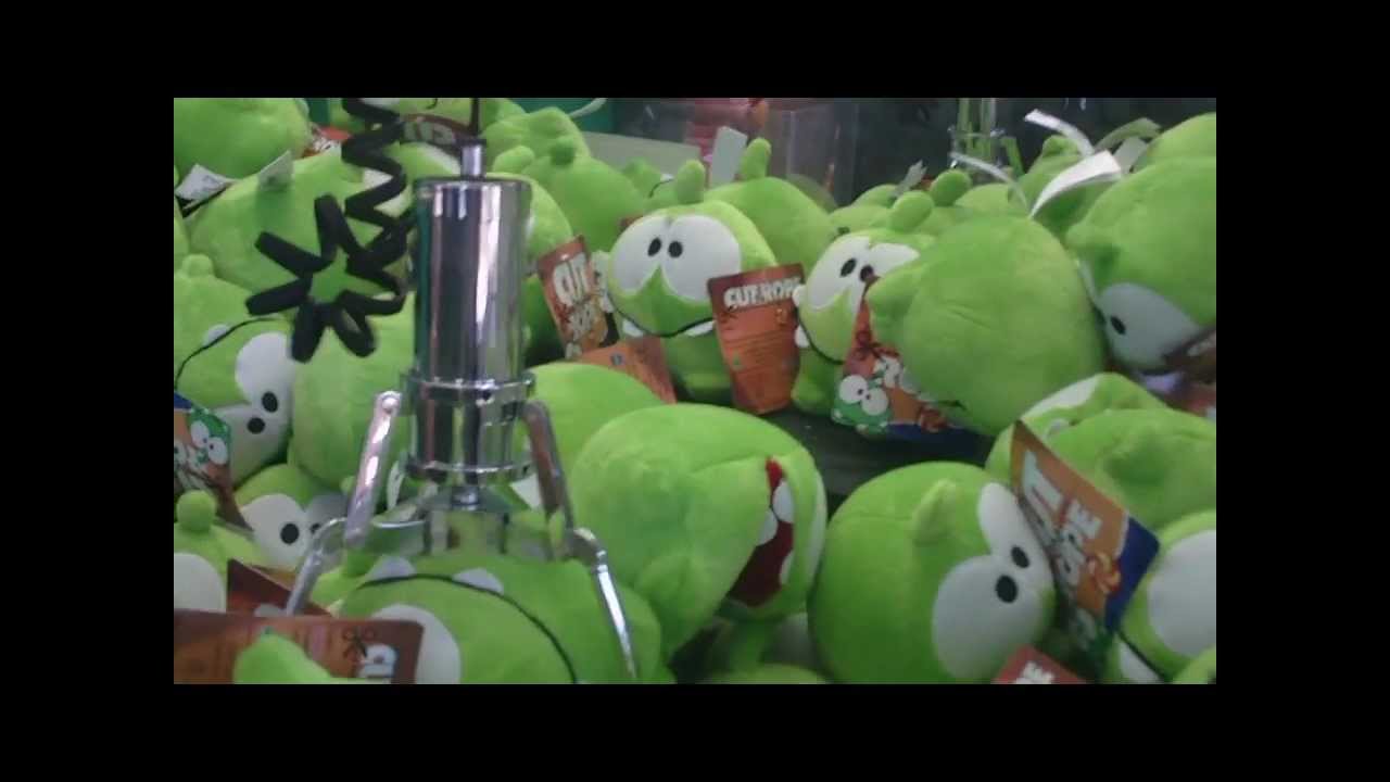 ThatClawGuy: Angry Birds, Annoying Oranges, Spiderman Claw Machine ...