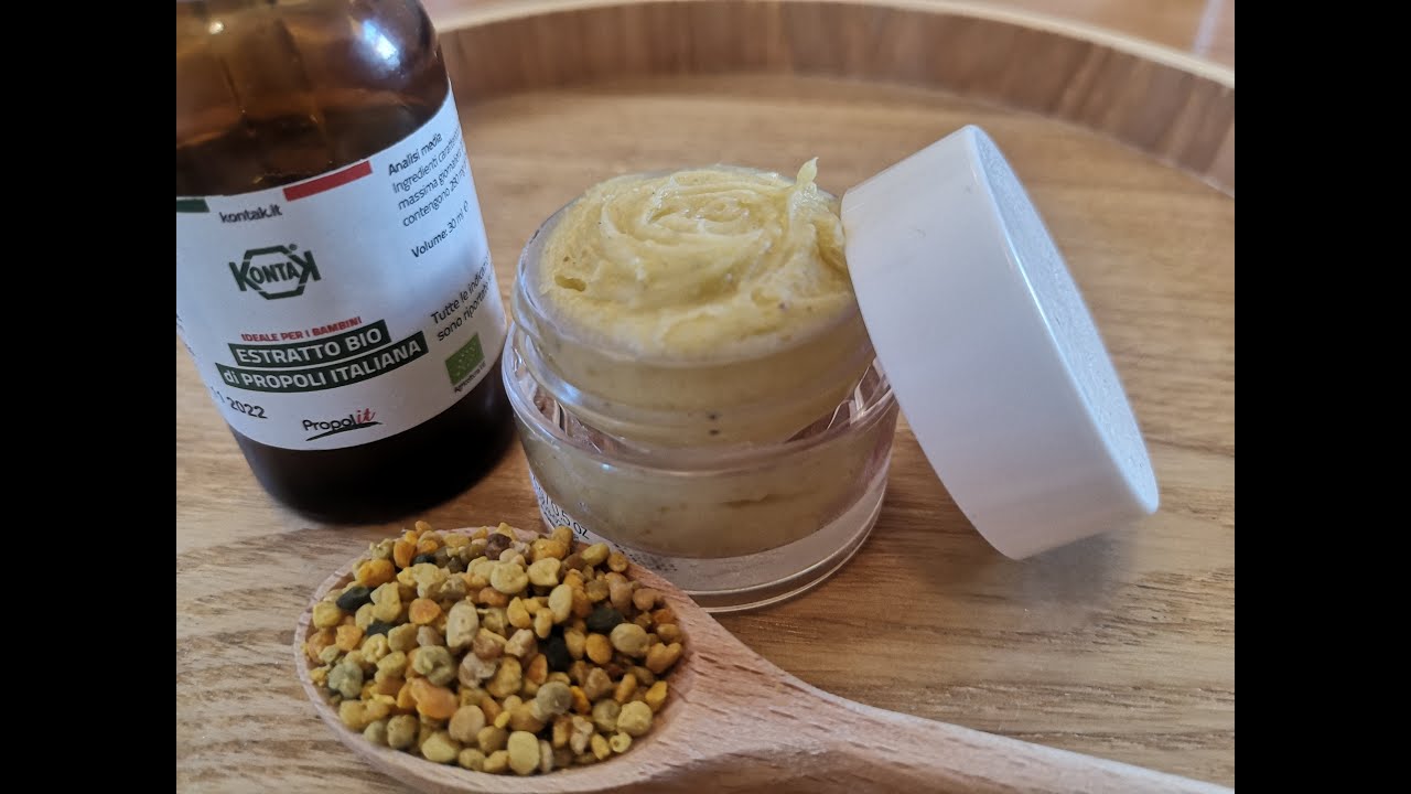 'BEES MAGIC' - Lip Balm / 'MAGIA DE ABEJAS' - Bálsamo Labial - YouTube