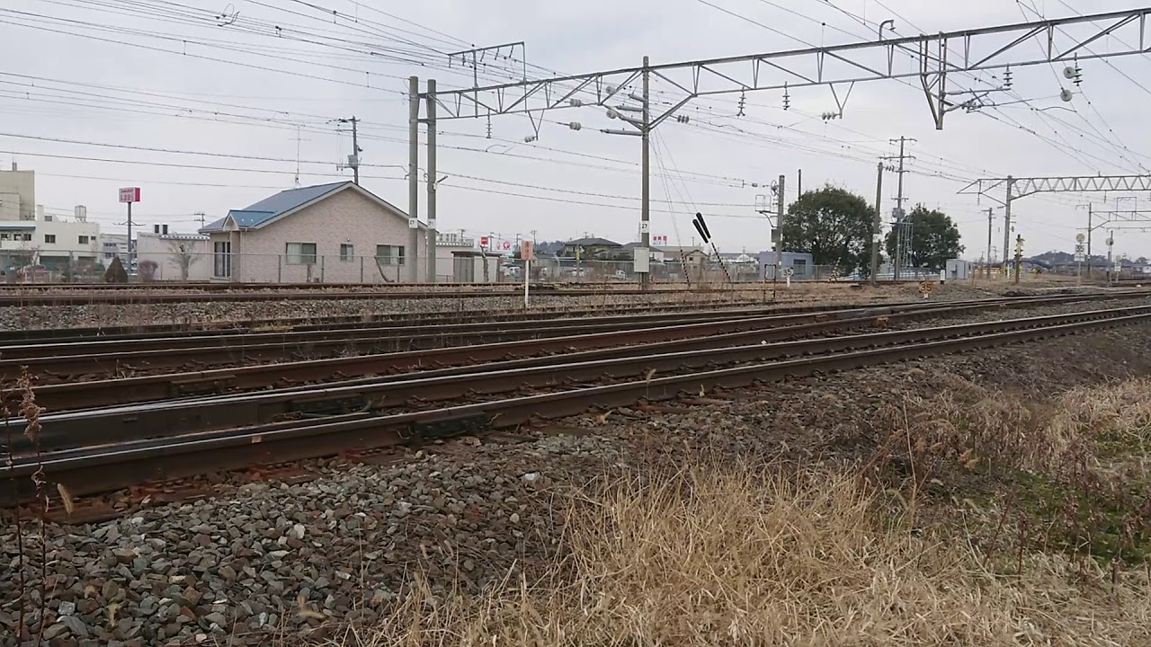 E721 とE701 - YouTube