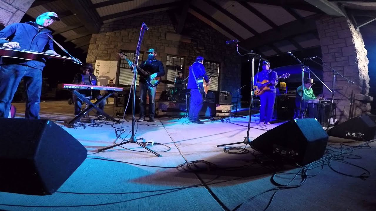 Mark Ransom & Friends w/Maxwell Friedman "Love & Light" - YouTube