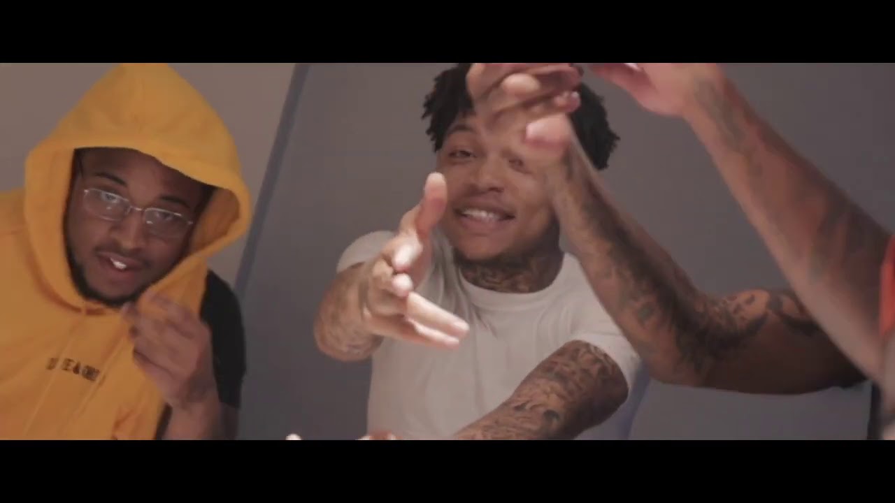 FEEQ x LOBO - UHH (MUSIC VIDEO) - YouTube