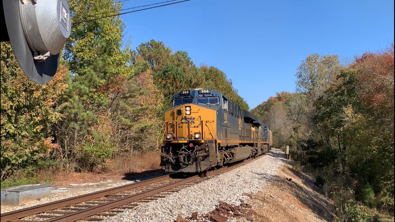 CSX 966 Leads E319-05 (With a Single Rear-Train DPU) Thru Lilburn, GA ...
