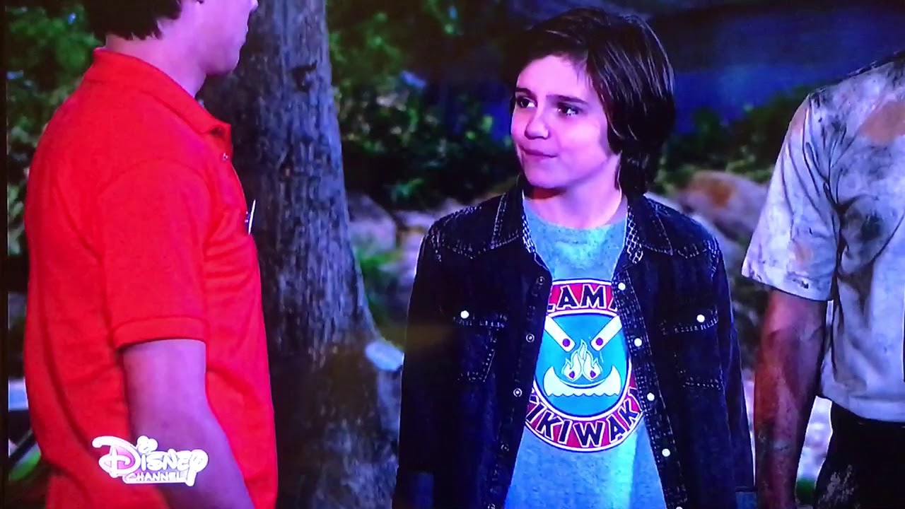 Bunk Xander saves Griff - YouTube