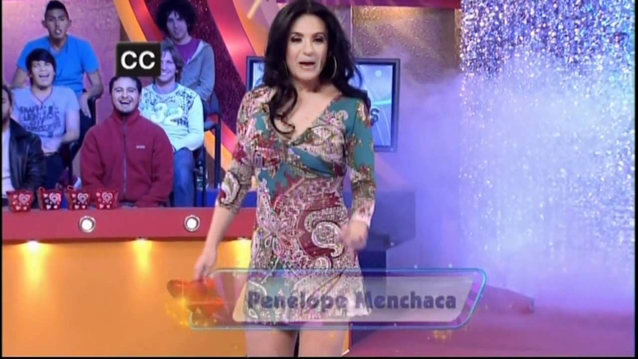 Penélope Menchaca - YouTube