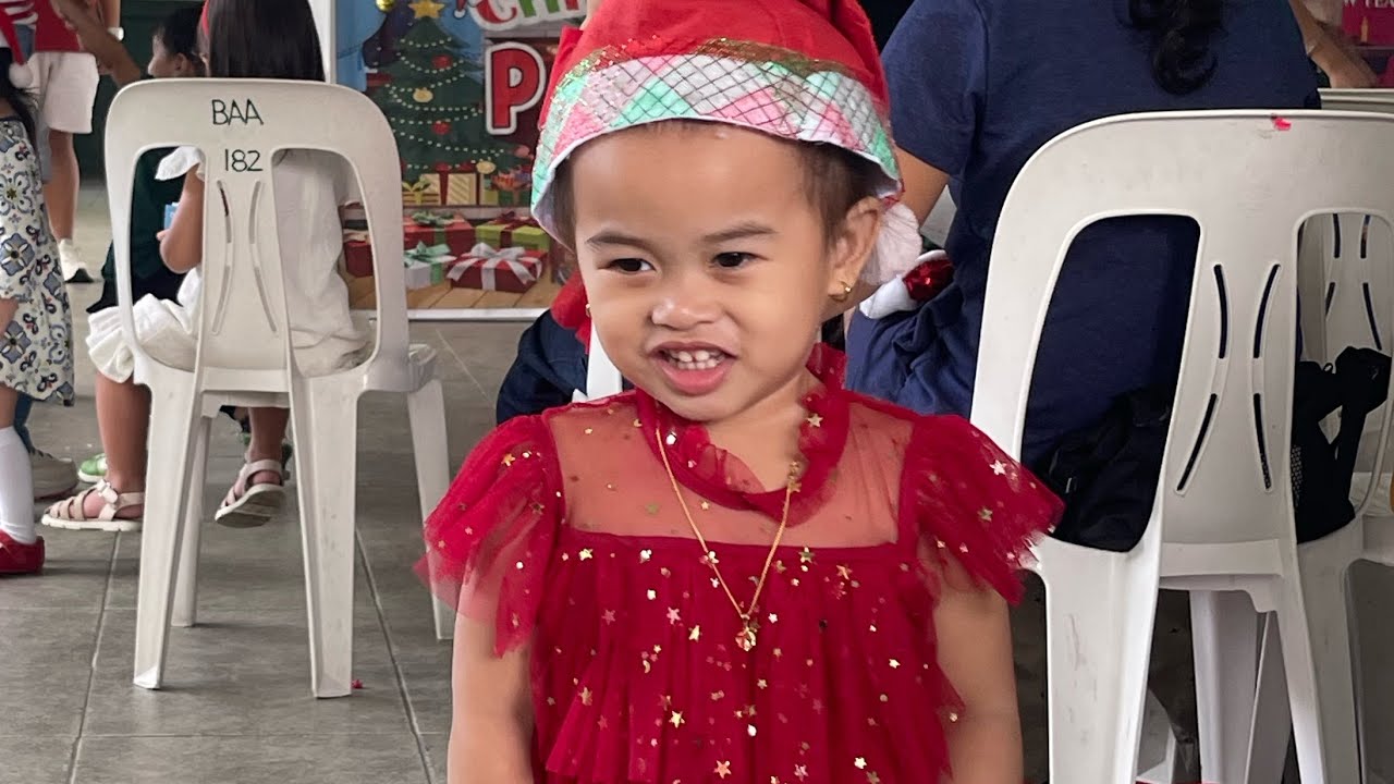 Bethany’s first Christmas Party! ️🎉🎄🥳👼 - YouTube